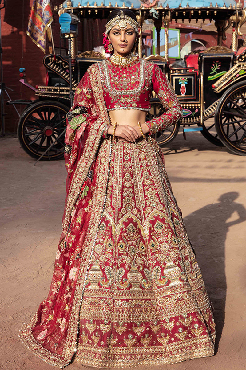 Ali Xeeshan: Unveiling the Fashion Visionary and Social Advocate