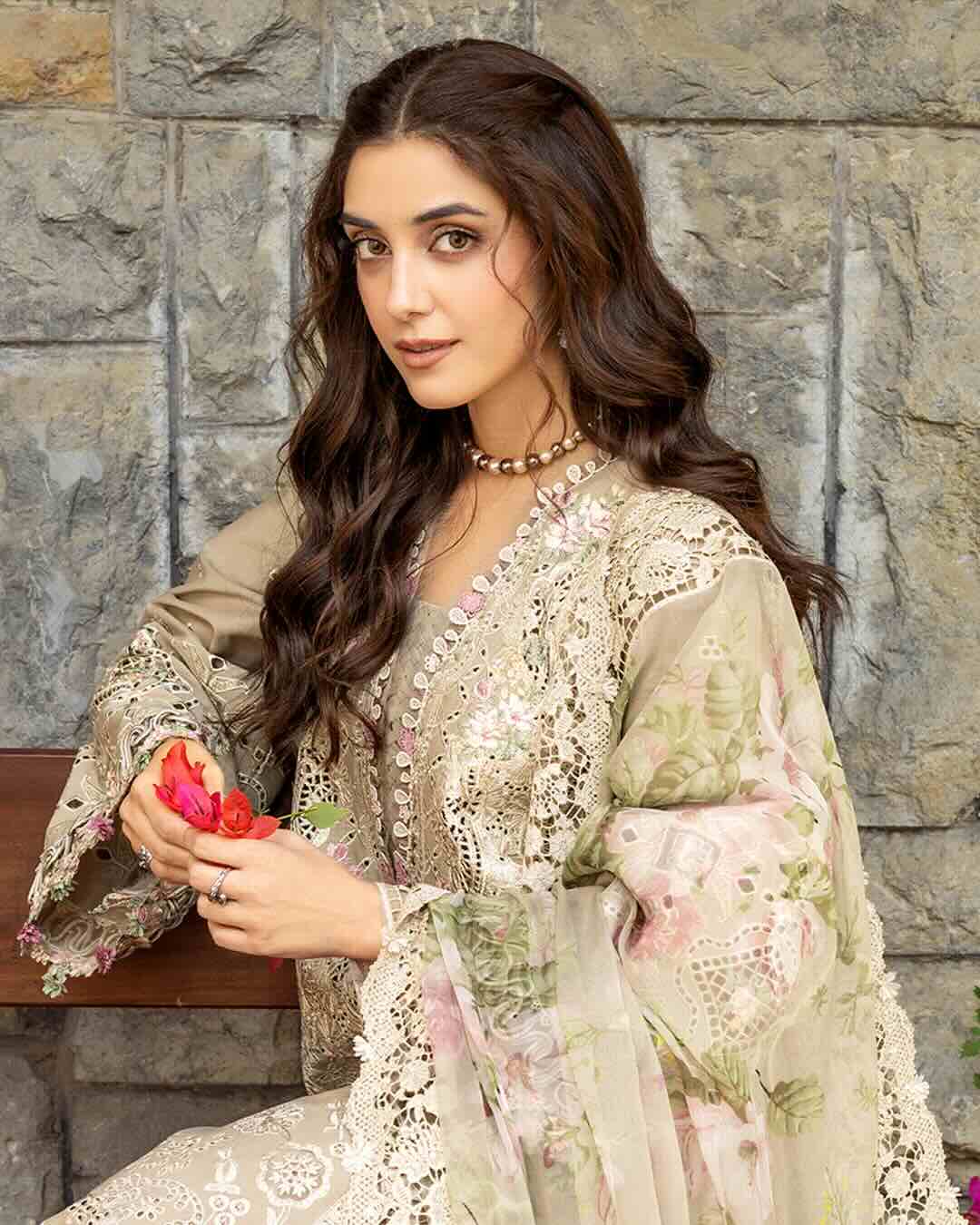 Elaf Luxury Lawn 2026 | Shop Salwar Kameez Online